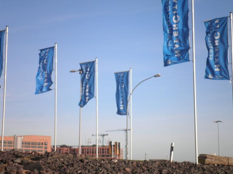Hamburg: Speicherstadt & HafenCity 2-Hour Walking Tour - The Value of This Tour