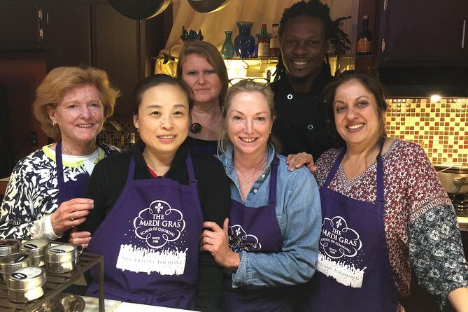 Hands-on Cajun Roux Cooking Class in New Orleans - Engaging, Expert-Led Cooking in a Cozy Setting