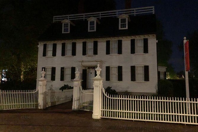 Haunted Footsteps Best Ghost & Paranormal Salem Tour - What to Expect: A Walk Through Salem’s Shadows