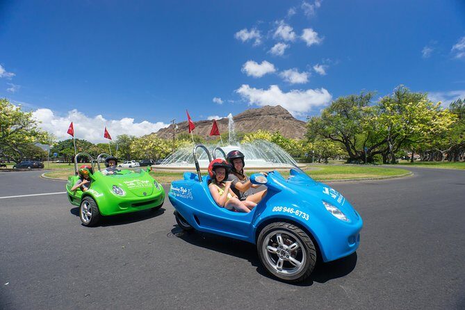 Hawaiian Style Scoot Coupe Rental for the Day - Highlights of the Route and Top Spots