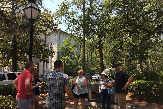 Heart of Savannah History Walking Tour - 2hr - Who Should Book This Tour?