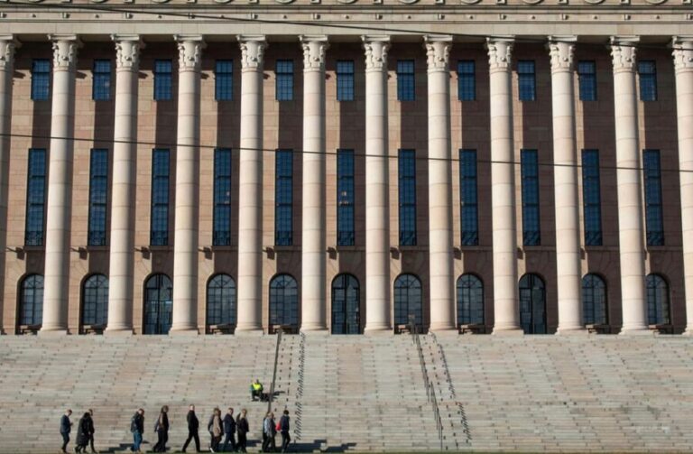 Helsinki Private Walking Tour with a Sociologist - The Itinerary: What You Can Expect
