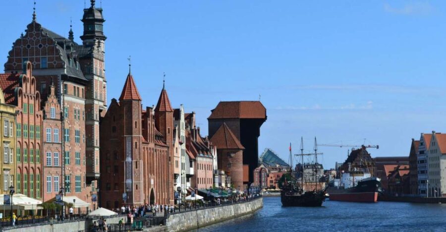 History of Gdansk Tour by Kayak on the Motawa River - Is It Worth the Price?