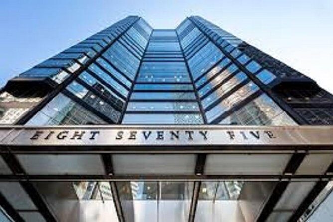 Holdouts: A NYC Architecture Walking Tour - The Stops That Make This Tour Special