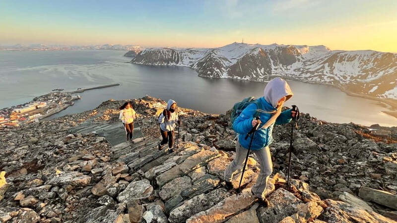 Honningsvåg: Hiking Tour. Arctic Ocean Views from Mountains - What Makes This Tour Special