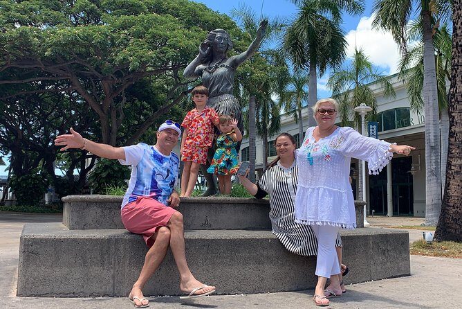 HONOLULU CITY TOUR AND VULCAN - In Spanish - The Sentimental and Scenic: Waikiki and Diamond Head