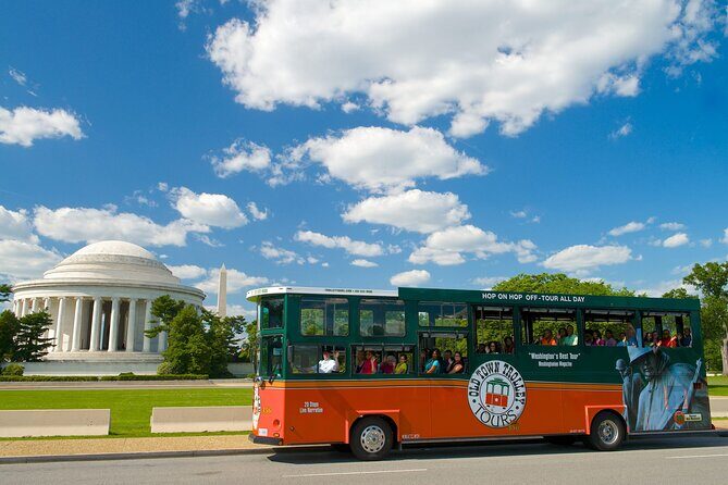 Hop-On Hop-Off 21 Stop Trolley Tour + Arlington Cemetery - The Sum Up