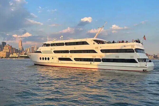 Horizons Edge Fourth of July NYC Fireworks Cruise - Who Would Love This Cruise?