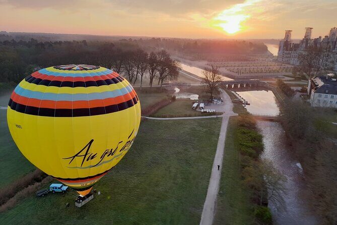 Hot air ballooning: Chambord, Blois, Chenonceau, Cheverny or Chaumont - The Experience: What to Expect from Start to Finish