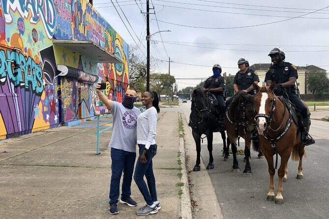 Houston's Official City & Mural Tour! (Day & Night) - The Real Value: Guides, Views, and Flexibility