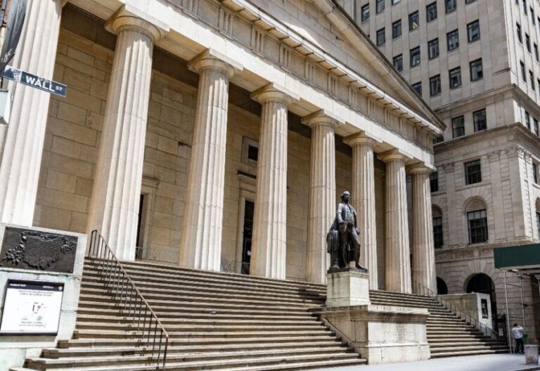 How Money Was Made: Wall Street Walking Tour - What to Expect on the Tour
