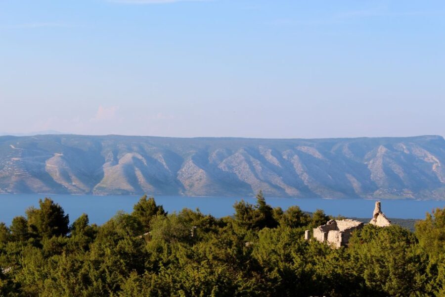 Hvar Hidden Gems Tour with Lunch or Dinner - Transport and Group Size