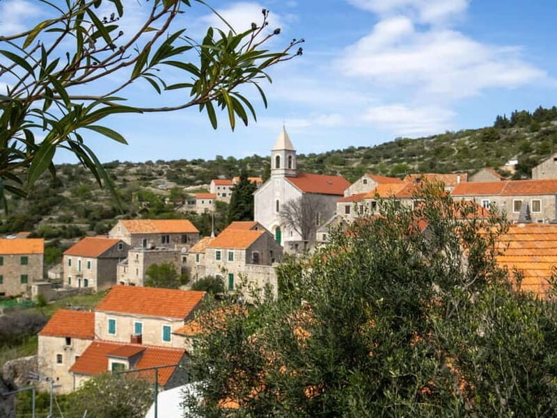 Hvar: Lavender Fields, Honey, and Local Product Tasting - What’s Included & What Costs Extra