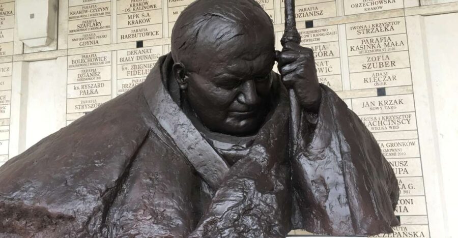In the Footsteps of John Paul II from Krakow - Why This Tour Works