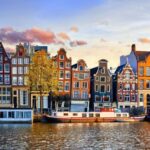 Instagram Photo Shoot in Amsterdam with a Photographer - Is It Worth the Price?