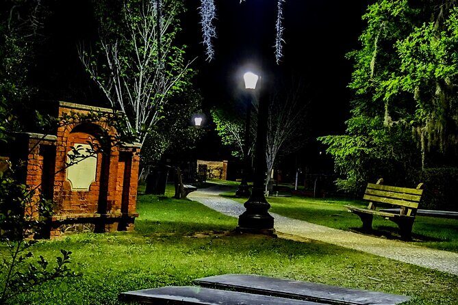 Interactive Paranormal Ghost Walking Tour in Savannah Georgia - The Practical Side: What to Expect and Prepare