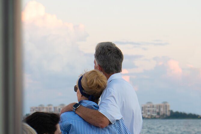 Island Sunset and Skyway Light Show - 3hr Boat Cruise in St. Pete - Authentic Experiences and Guest Impressions