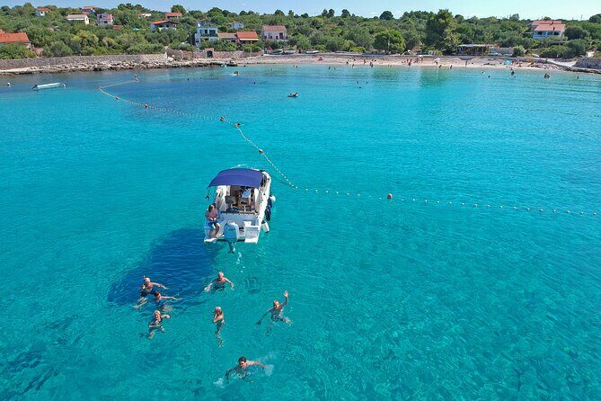 Islands Bra, olta & Blue lagoon - Private speedboat tour - Detailed Itinerary Breakdown