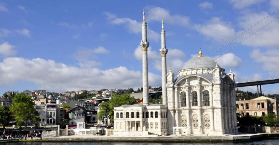 Istanbul: Bosphorus Boat Cruise - What to Expect on the Tour