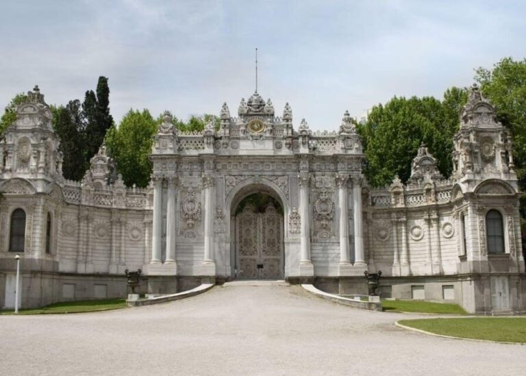 Istanbul Combo: Topkapi Palace & Dolmabahce Palace - Exploring Topkapi Palace: The Heart of Ottoman Power