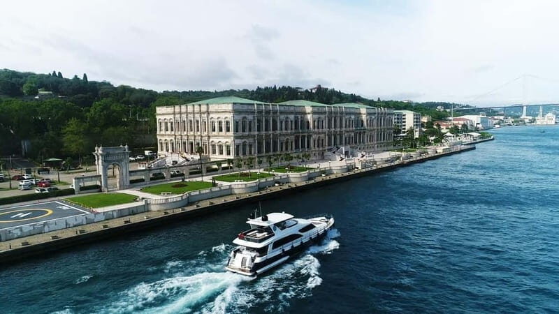 Istanbul: Private Bosphorus Breakfast Cruise on Luxury Yacht - What Sets This Tour Apart?