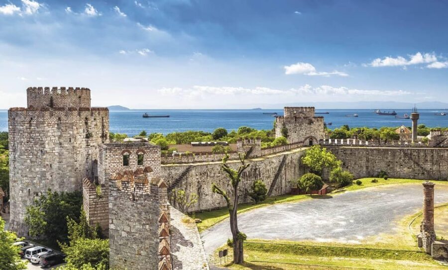 Istanbul Revealed: Historic Pathways and Bosphorus Serenity - Who Will Love This Tour?