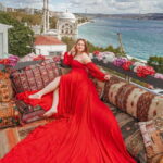 Istanbul: Rooftop Photoshoot with Flying Dress - A Closer Look at the Experience