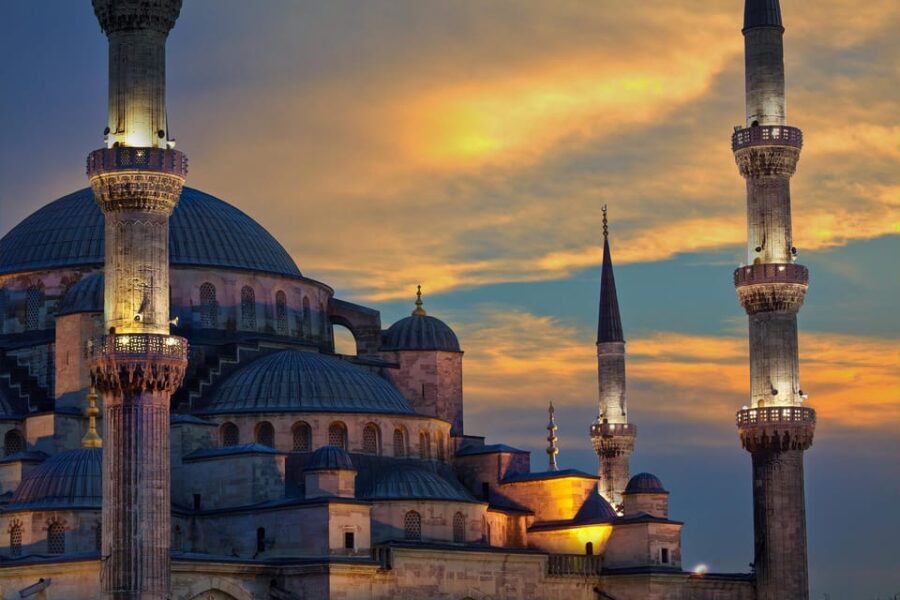 Istanbul: Tour of Hagia Sophia and Blue Mosque By Night - Who Will Love This Tour?