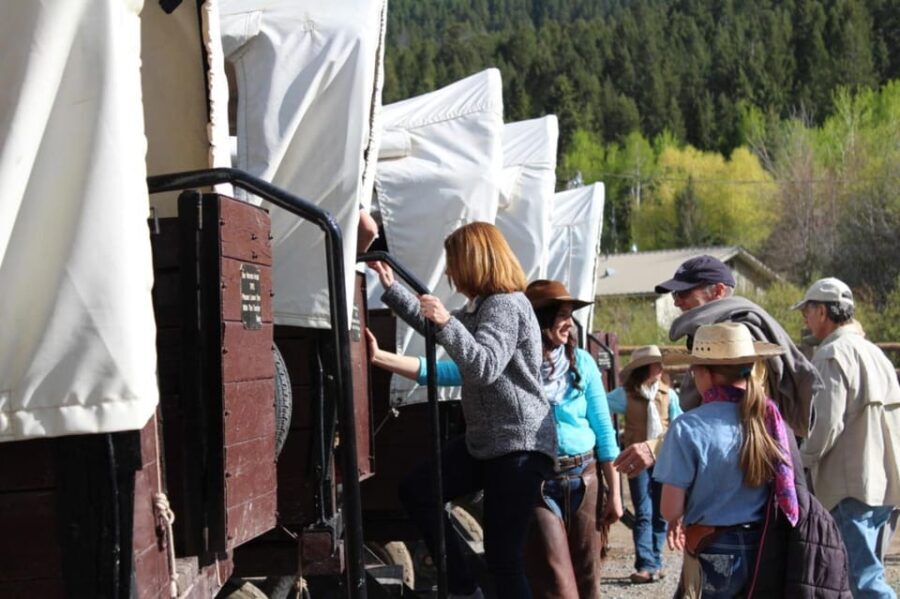 Jackson: Chuck Wagon Cookout and Live Show - What to Expect: Practical Details and Tips