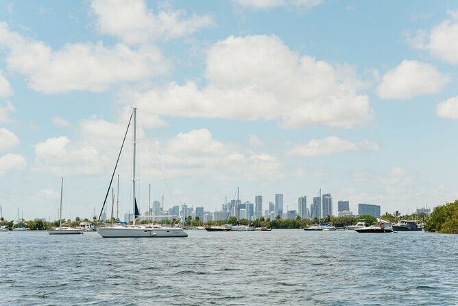 Jet Ski Miami : Experience the Ultimate Water Fun ! - The Experience Itself: What to Expect on the Water