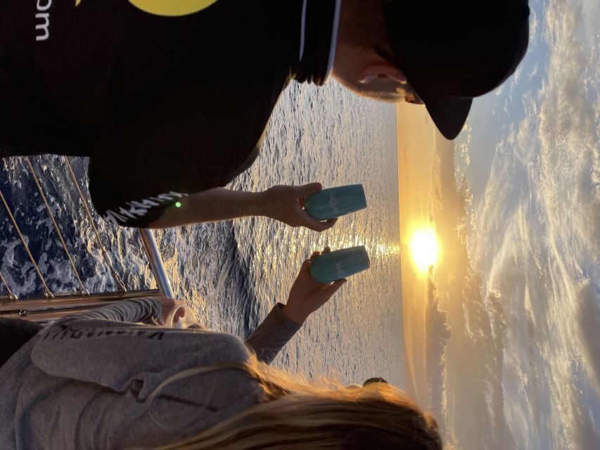 Kaanapali: Sunset Dinner Catamaran Cruise With Drinks - The Itinerary: What You’ll Experience