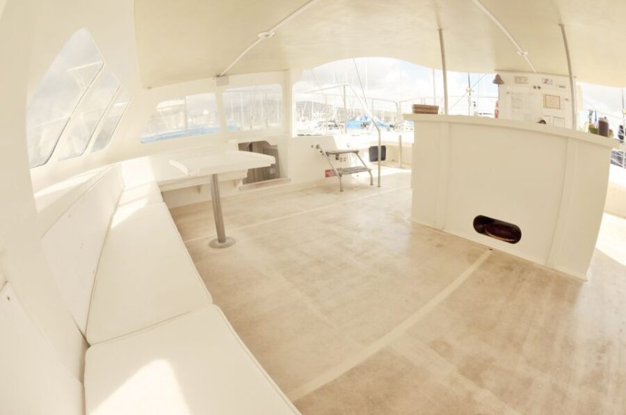 Kailua-Kona: Catamaran Cruise with Huallai Volcano Views - Analyzing the Value and Price