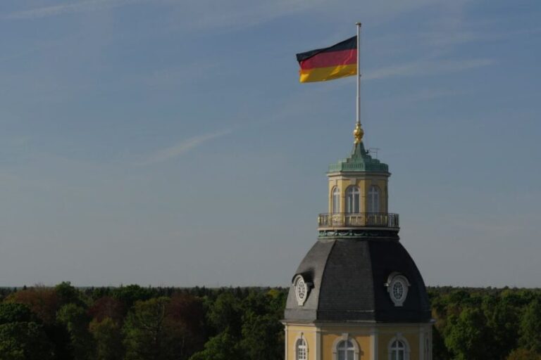 Karlsruhe - Private Tour - Authentic Perspectives from Reviewers