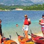 Kayaking Korula's Paradise -Half Day Guided Kayak Tour - The Guide and Group Dynamics