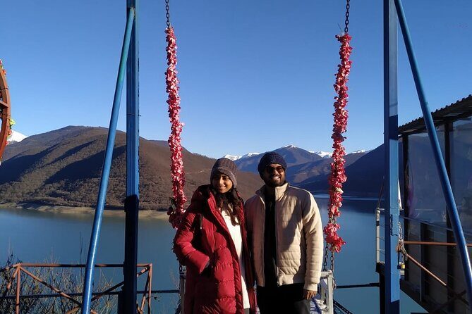 Kazbegi Day Tour with Guide - Transportation & Comfort