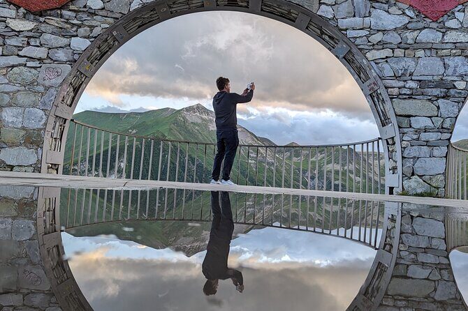 Kazbegi full day private tour + LUNCH - What Sets This Tour Apart?