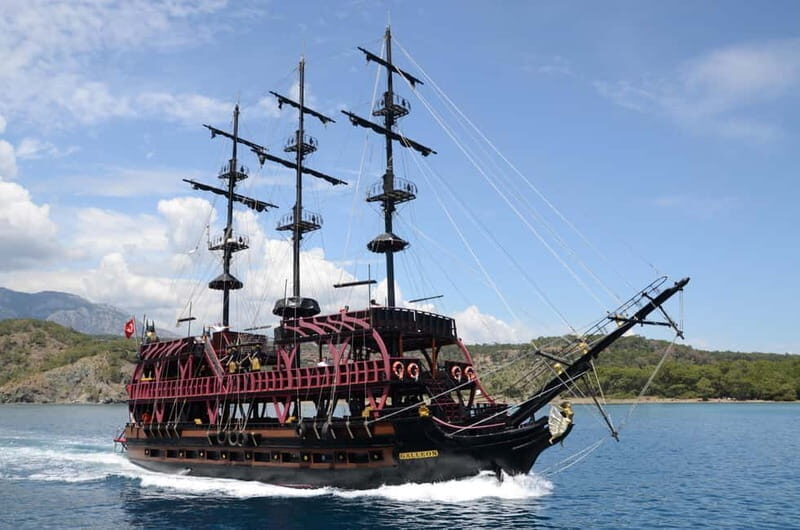 Kemer Pirate Boat Tour from Antalya/Belek / Kemer - The Reality: Insights from Reviews