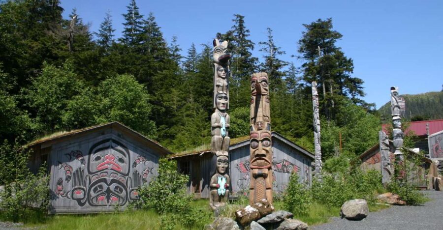 Ketchikan: Potlatch Park, City and Wildlife Private Van Tour - The Practical Side: What You Need to Know