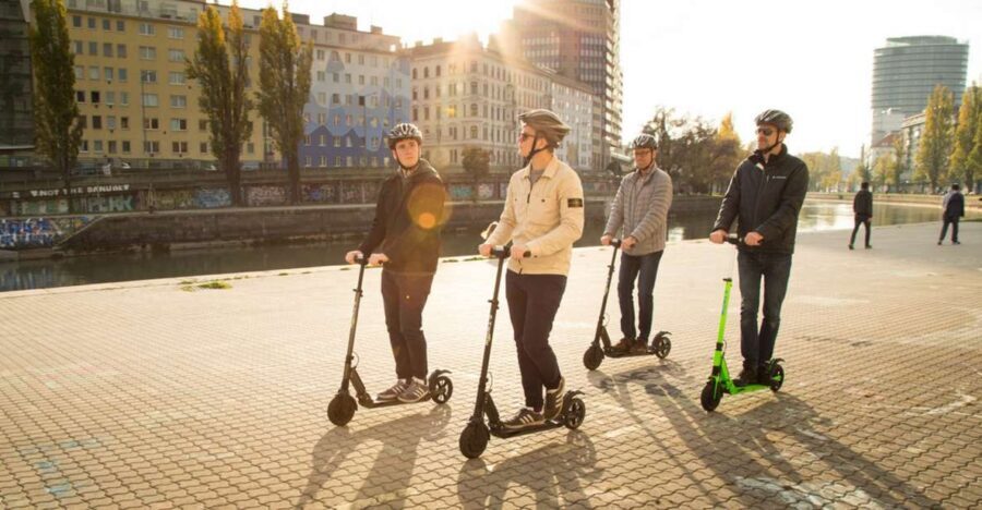 Krakow: 2h Old Town E-Scooter Tour - Detailed Breakdown of the Itinerary