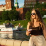 Krakow: Evening Sightseeing Cruise with Drink - The Boat and Bar Experience