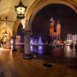 Krakow: Evening Walking Tour with Spooky Stories - What Makes This Tour Stand Out