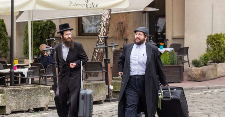 Krakow: Kazimierz, Schindler's Factory, & Ghetto Guided Tour - Exploring Oskar Schindler’s Factory