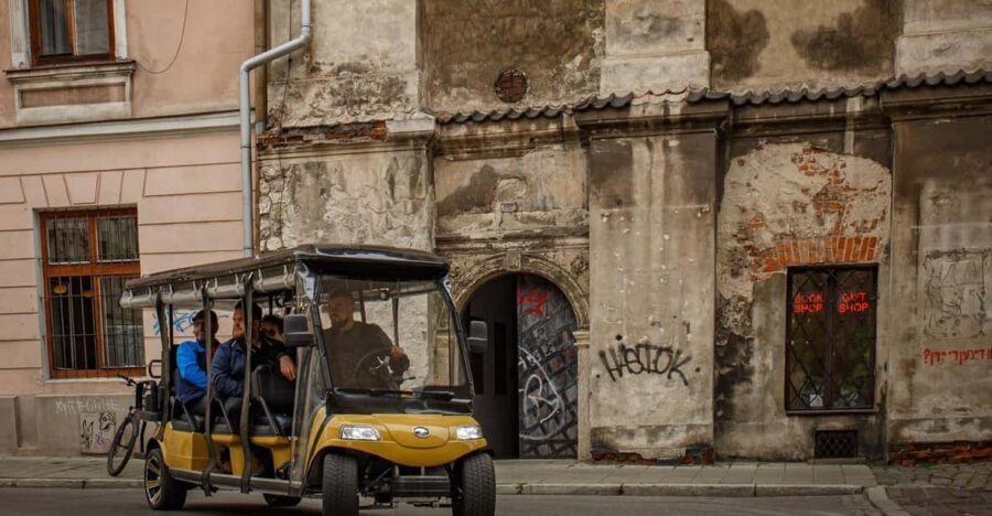 Krakow: Old Town, Kazimierz & Ghetto by Electric Golf Cart - Who Should Consider This Tour?