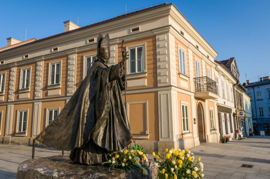 Krakow: Pope John Paul II Guided Tour with Home & Sanctuary - Who Will Get the Most Out of This Tour?