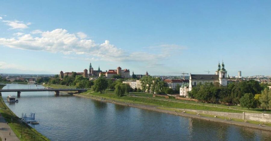 Krakow: Short Cruise and Schindler's Factory Guided Tour - Itinerary and What You’ll Experience