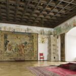 Krakow: Skip the Line Wawel Castle & Cathedral Private Tour - Authentic Experiences Highlighted by Travelers
