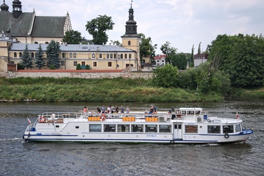 Krakow: Vistula River Panoramic Boat Tour - The Audio Guide: A Worthwhile Addition