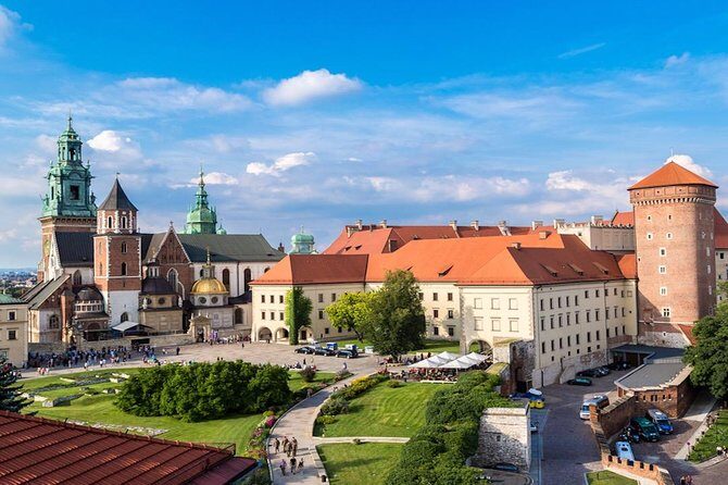 Krakow: Wawel Castle & Cathedral Guided Tour - Authentic Traveler Perspectives