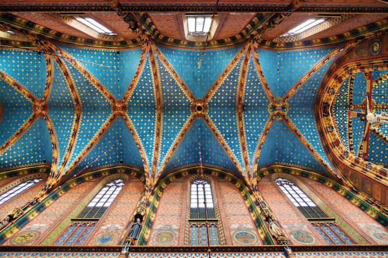 Krakow's Old Town, St. Mary's Basilica and Rynek Underground - Why This Tour Offers Good Value