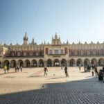 Krakow's Old Town, St. Mary's Church & Rynek Underground - Visiting St. Mary’s Basilica: A Masterpiece of Craftsmanship